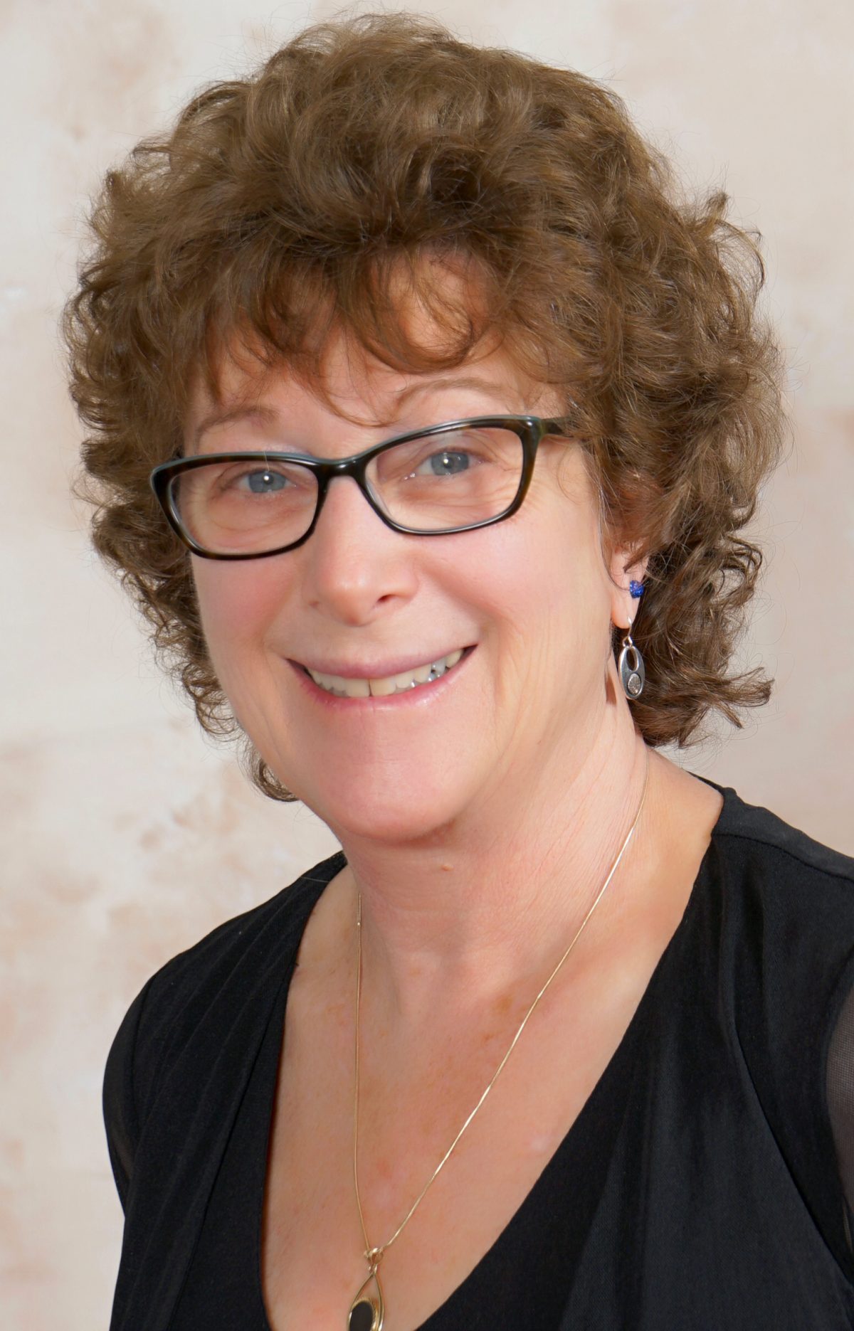 Sheila Bender - a Journal Council Member at the The International ...