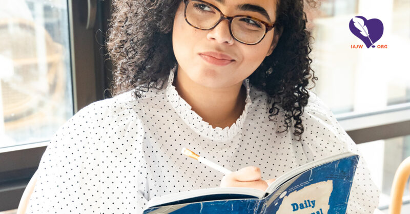 What to Write in a Journal? | The International Association for Journal ...